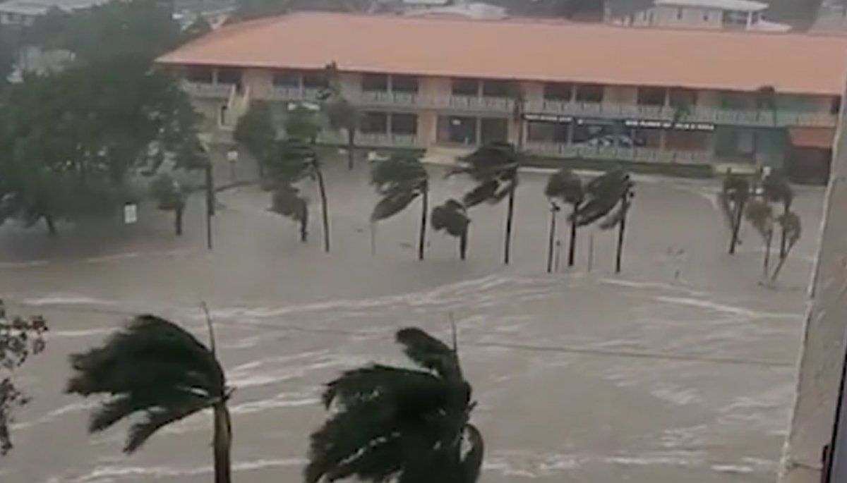 Ian Provoca Inundaciones Catastróficas En La Costa Oeste Florida Tras