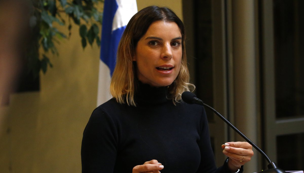 Diputada Maite Orsini interpuso una querella contra Daniela Aránguiz ... Diputada Maite Orsini interpuso una querella contra Daniela Aránguiz ...